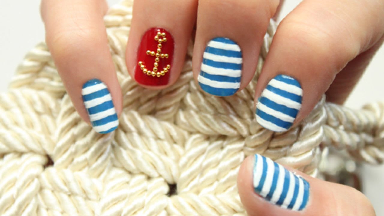 Anchor Nail Art
