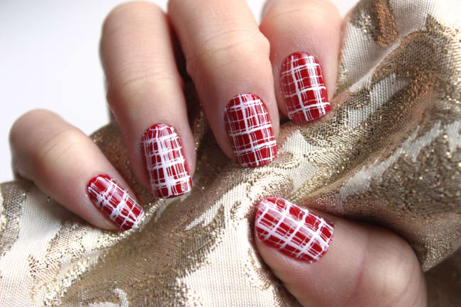 Manicure Monday: Plaid Nails with Syl and Sam - Lulus.com Fashion Blog