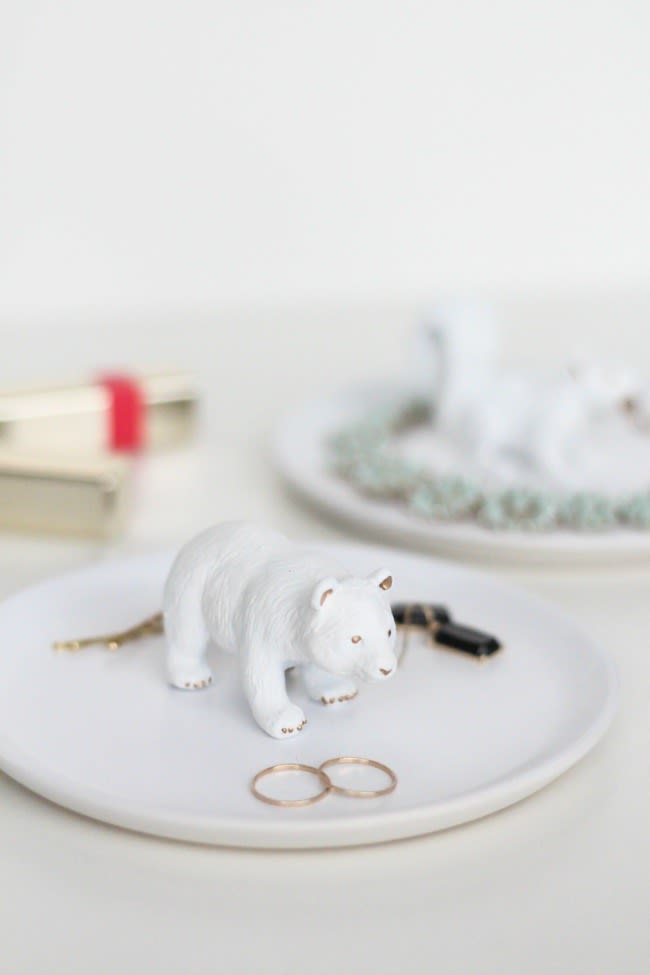 Lulus Fresh Spaces: DIY Figurine Trinket Dishes - Lulus.com