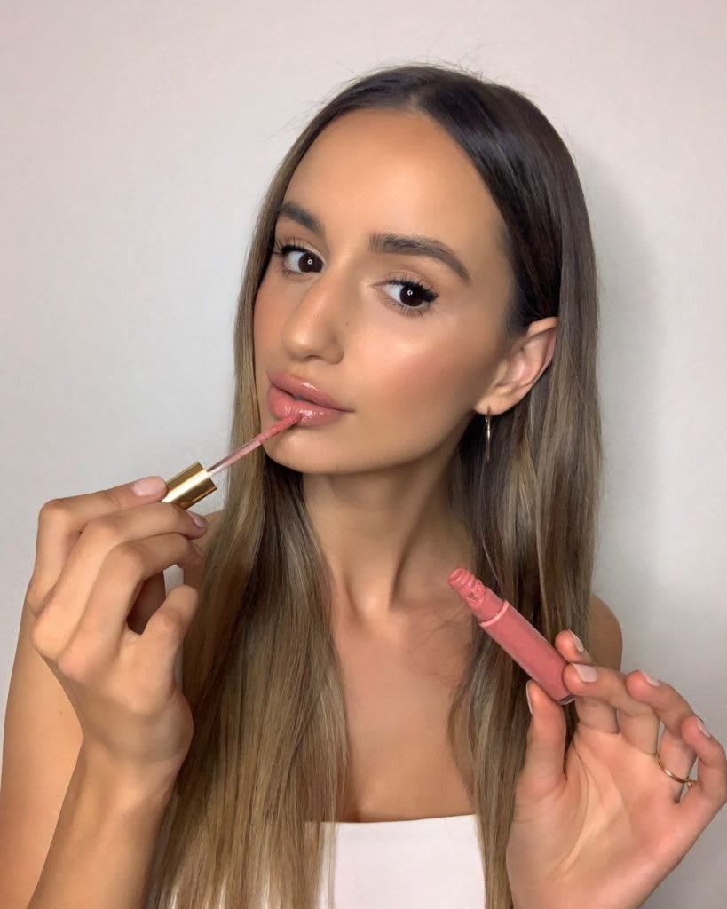 Get Picture Perfect With This Simple Graduation Makeup Tutorial - Lulus ...