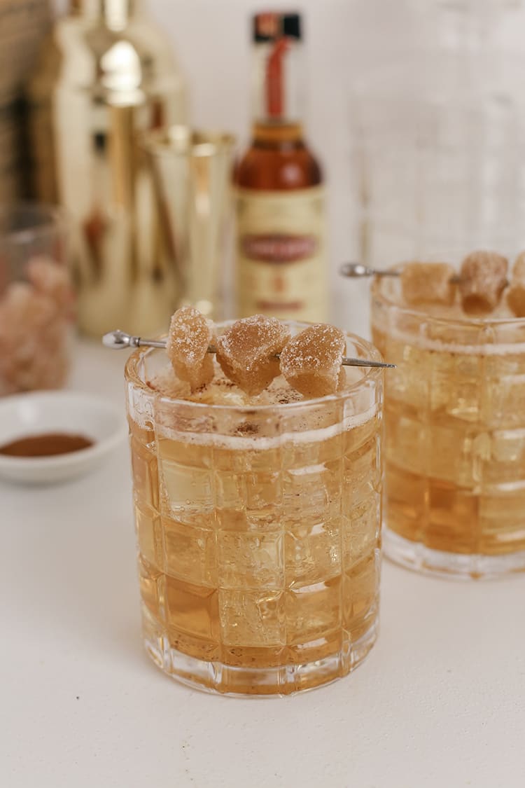 Happy Hour: Ginger Smash Cocktail Recipe - Lulus.com Fashion Blog