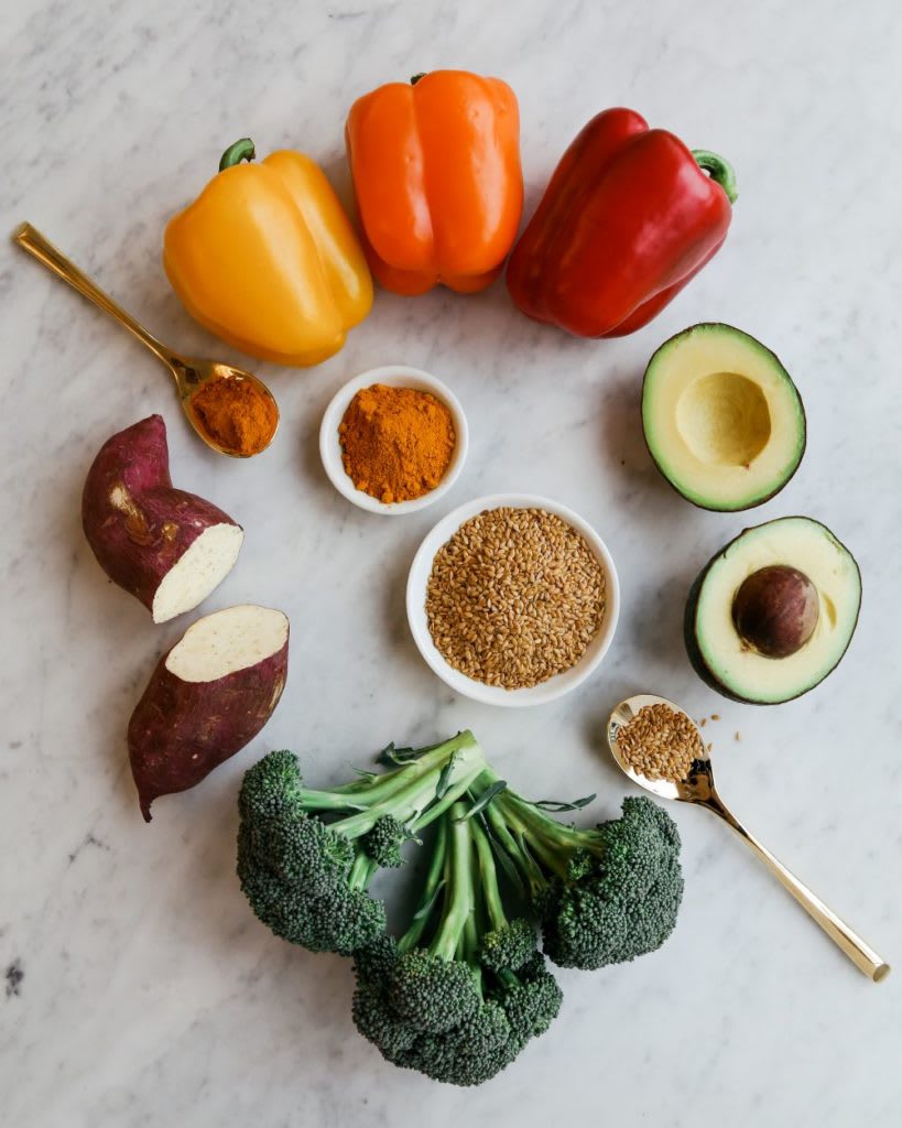 A Nutritionist's Guide to the Best Foods for Healthy, Glowing Skin ...