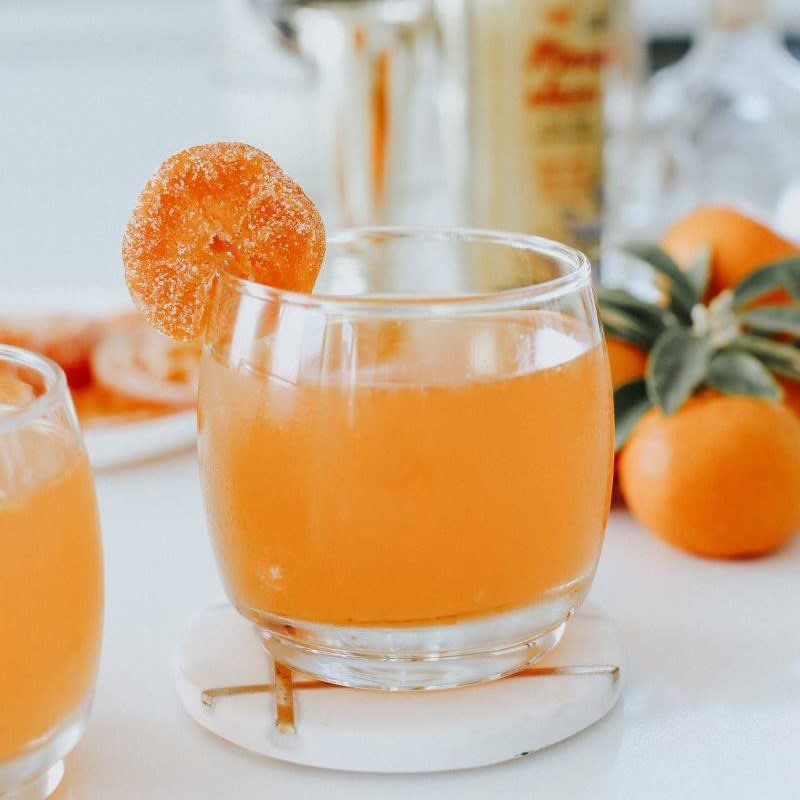 Mandarin Cocktail : Toast to Summer with a Mandarin Tequila Smash!