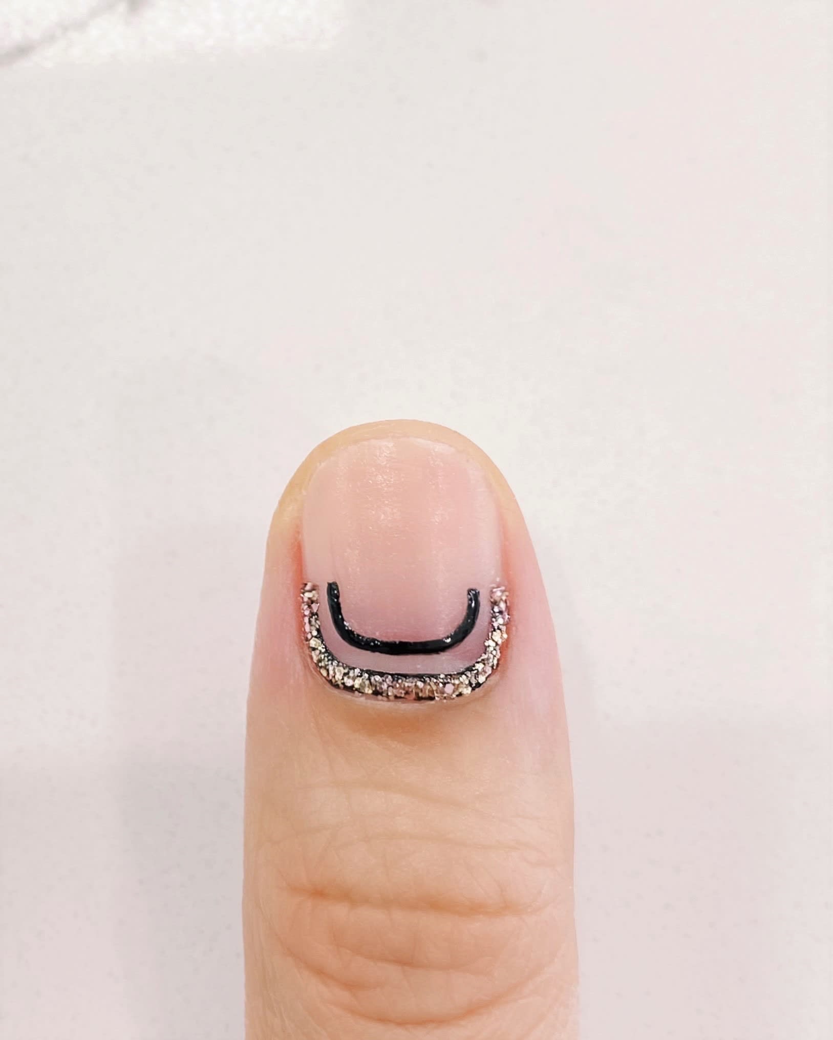 Striped Nails With Glitter - Lulus.com Fashion Blog