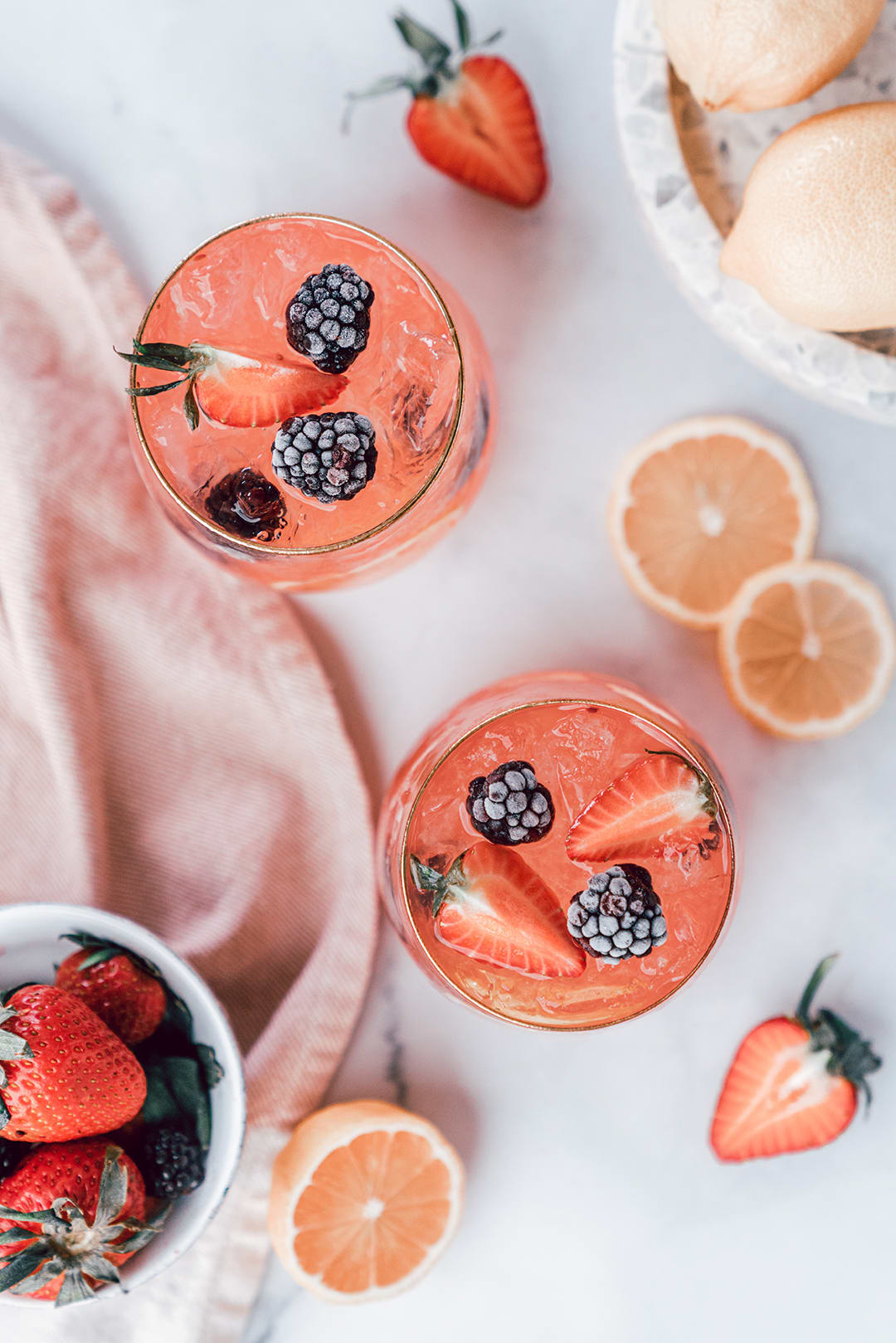 Happy Hour At Home: Sparkling Berry Cocktail - Lulus.com Fashion Blog