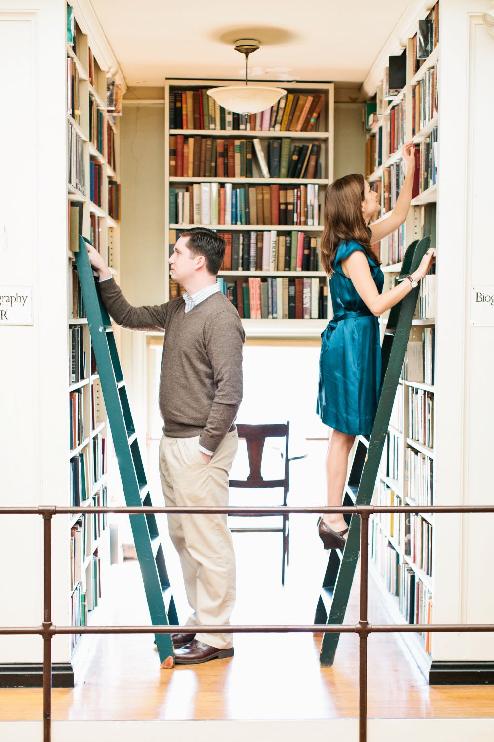 Expert Tips On Engagement Photo Outfits & More- Lulus.com Fashion Blog