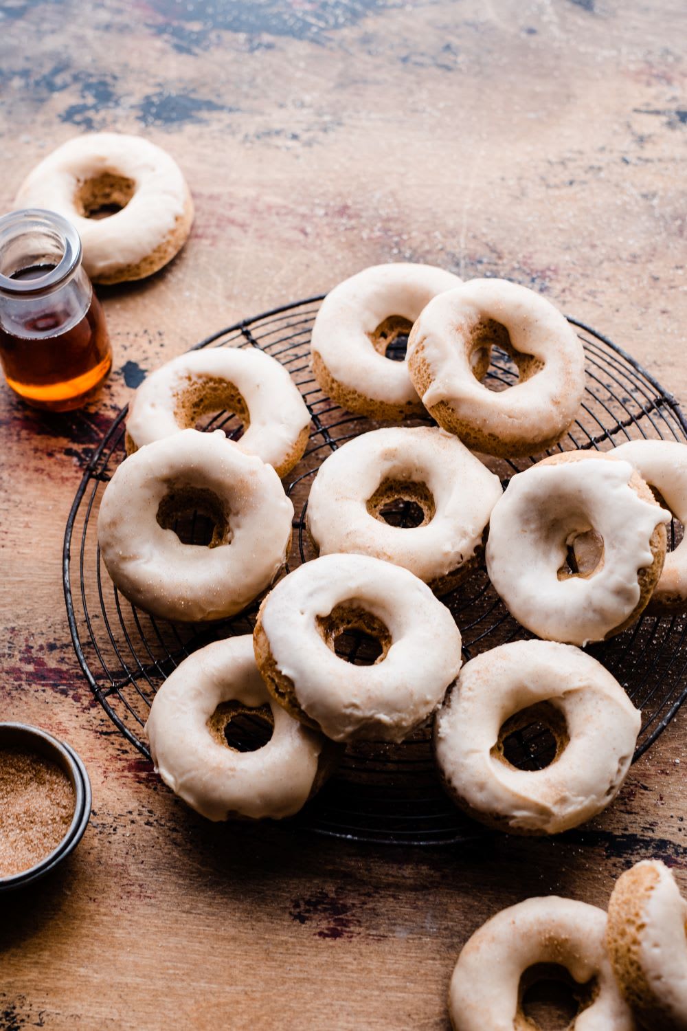 Want To Make Your Own Maple Glazed Donuts? Try This Easy Recipe - Lulus ...