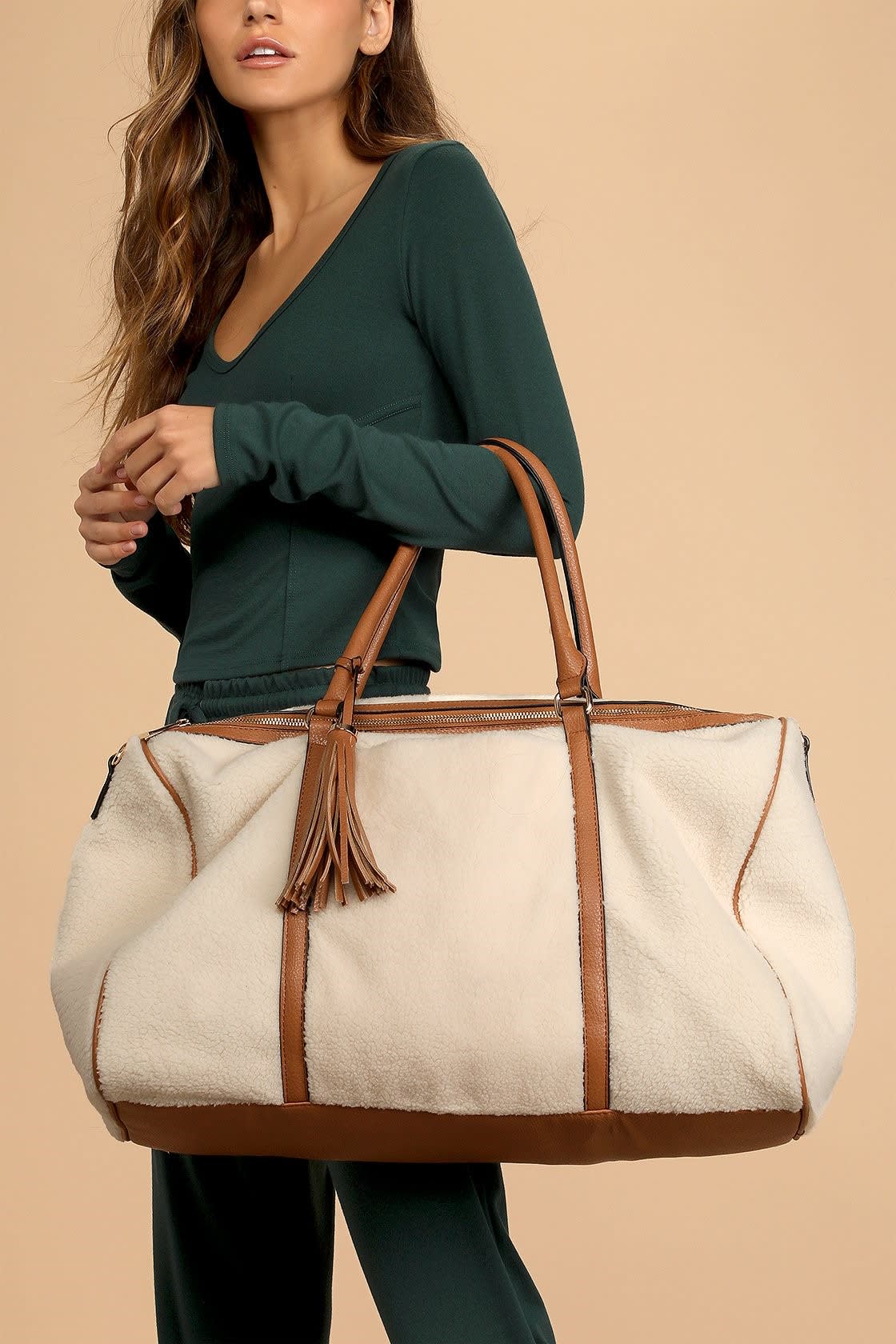 Stylish Hanukkah Gift Ideas For Your Besties - Lulus.com Fashion Blog