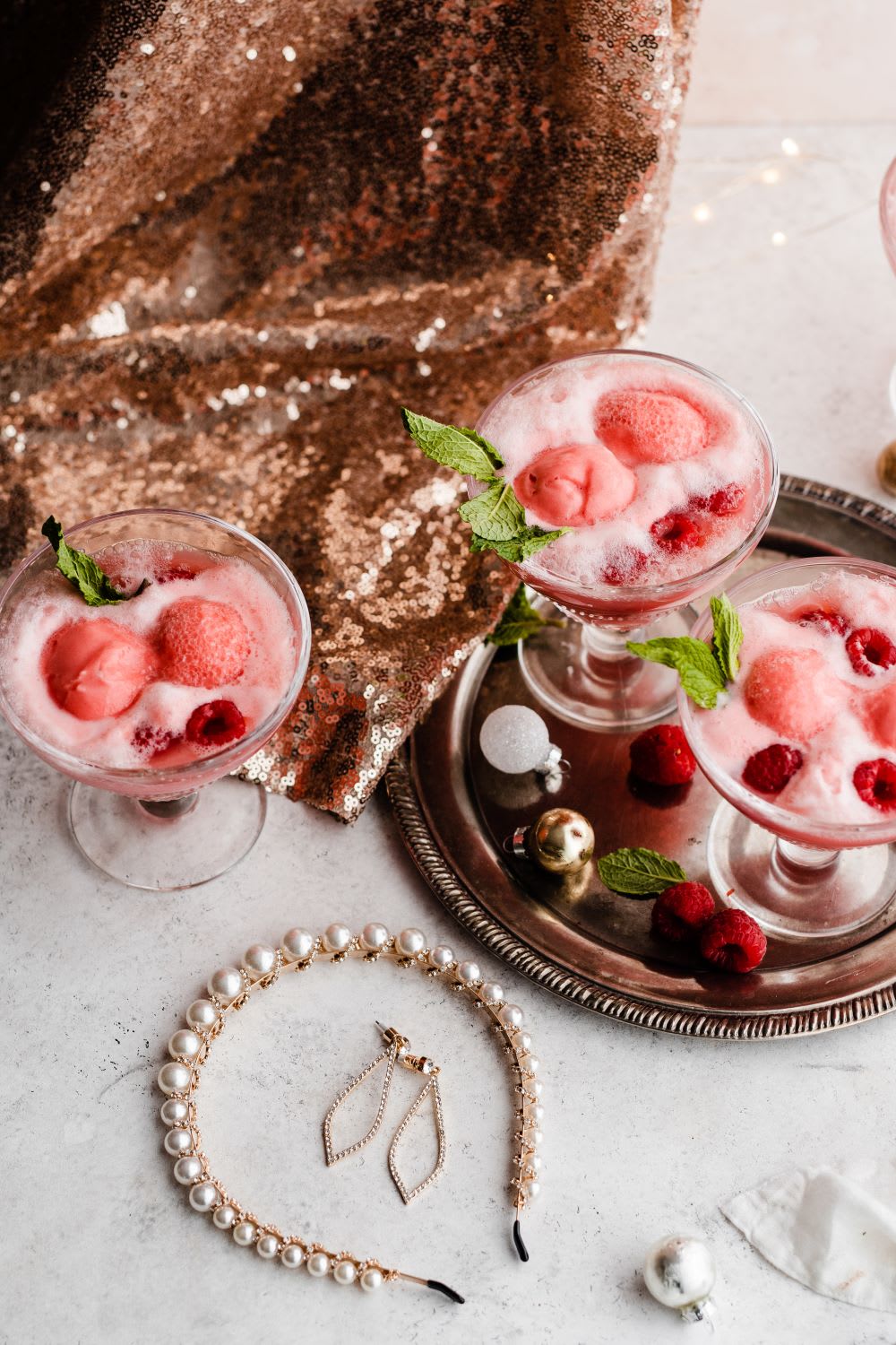 How To Make Raspberry Champagne Floats (It's Easy!) - Lulus.com Fashion ...