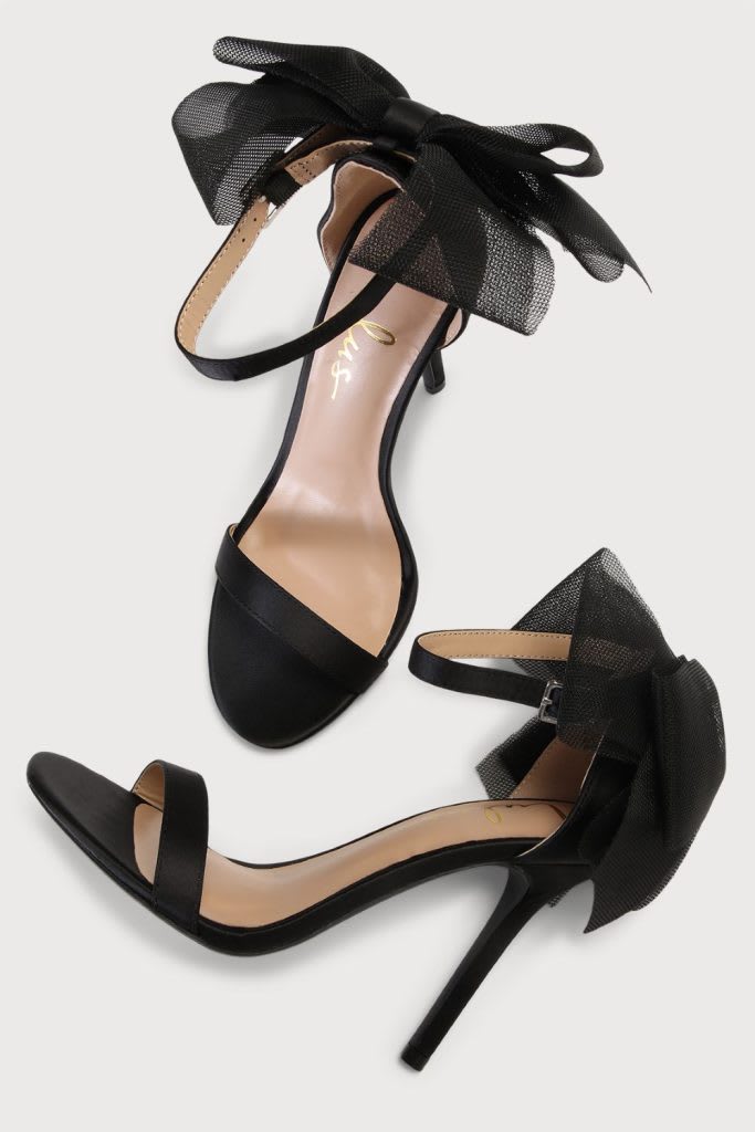 26 Gorgeous Prom Shoes You'll Want To Show Off In 2024 - Lulus.com ...