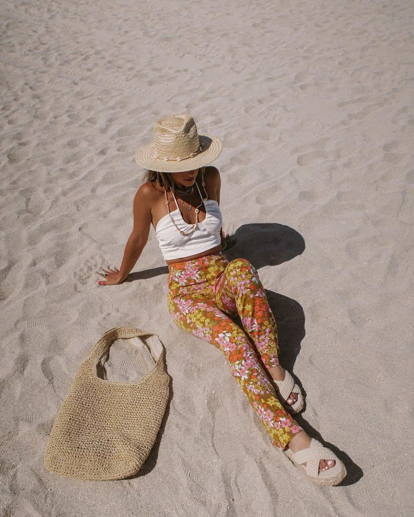What To Wear To The Beach: Cute Outfits To Copy 2023 - Lulus.com ...