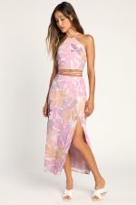 Beach Vacation Capsule Wardrobe: How To Pack 10 Outfits In 1 Suitcase ...