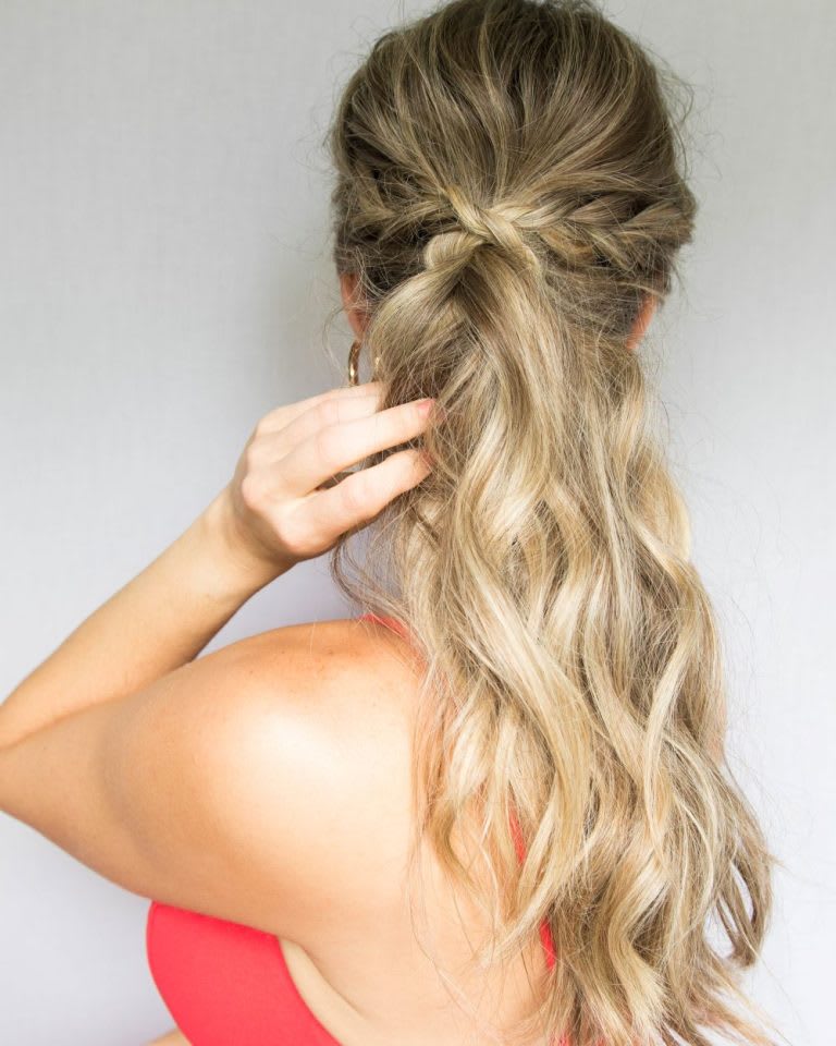 Try This Easy Ponytail Hairstyle For Wedding Season - Lulus.com Fashion ...