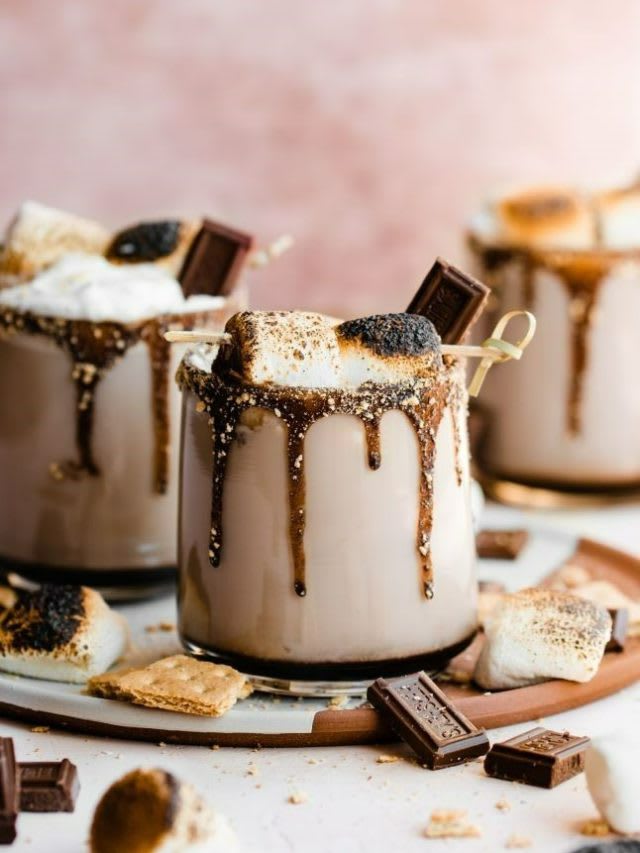 Cheers to a Sweet Fall With This Easy S’mores Cocktail Recipe - Lulus ...