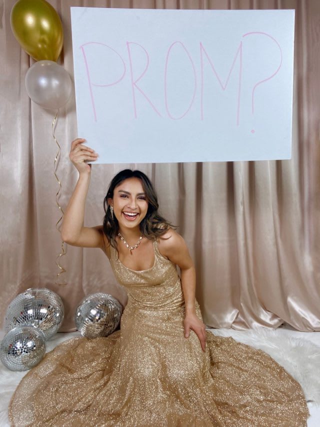 Promposal Ideas: 29 Clever And Cute Asks - Lulus.com Fashion Blog