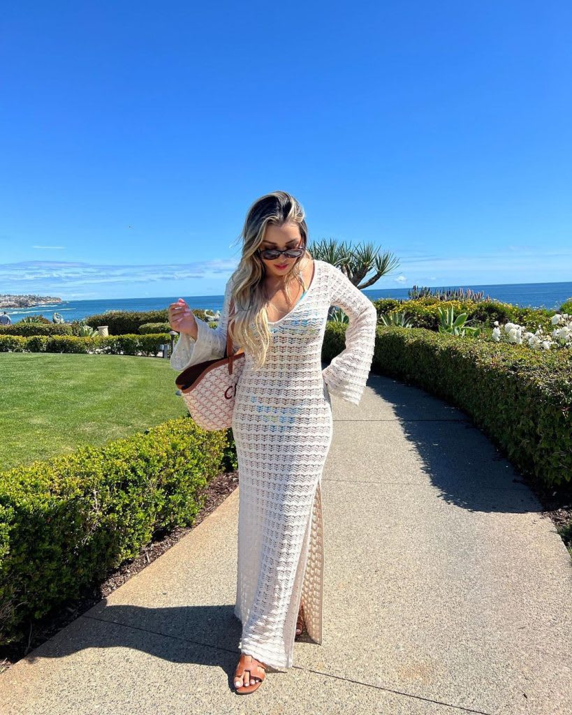 What To Wear To The Beach: Cute Outfits To Copy 2023 - Lulus.com ...