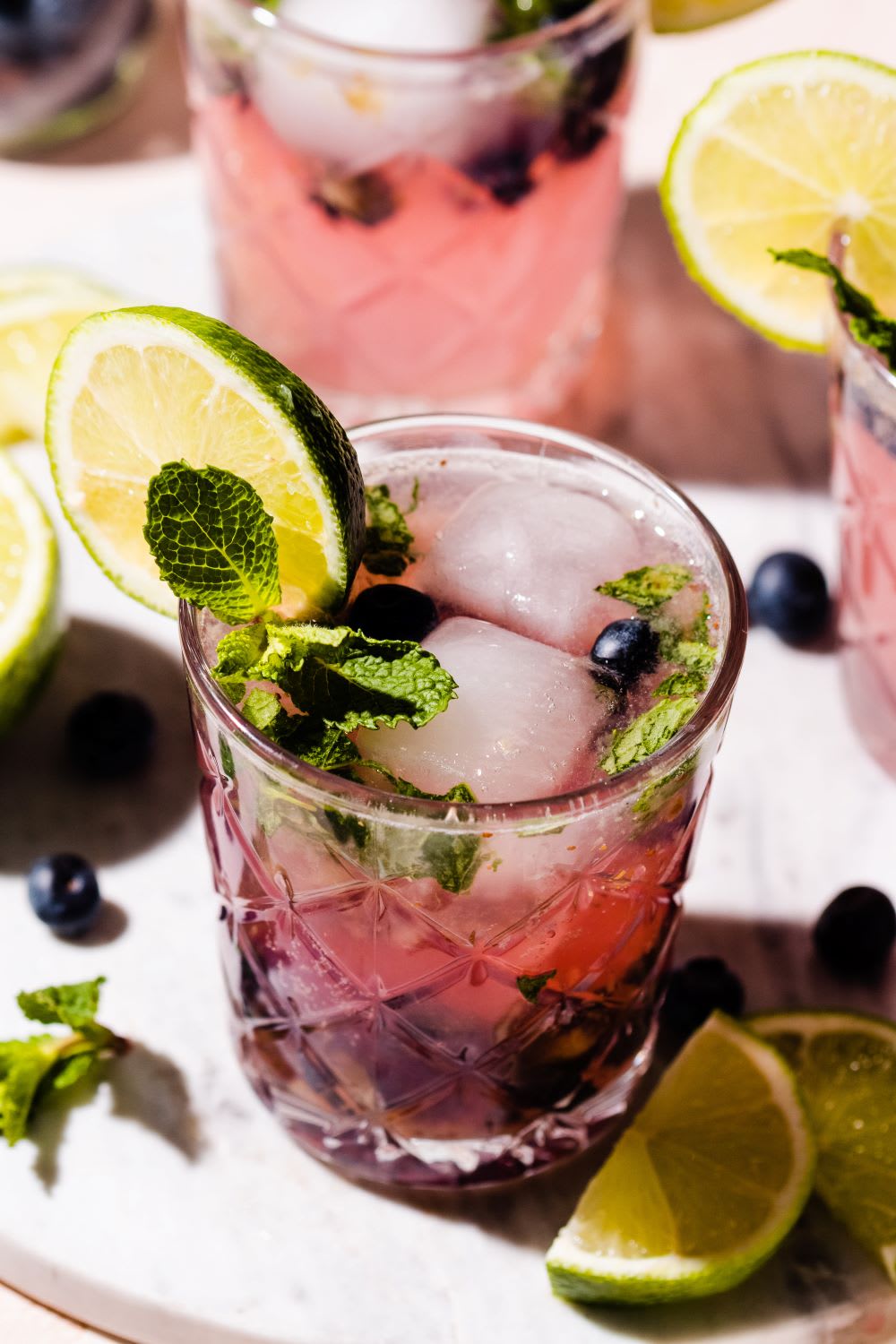 A Simple Blueberry Mojito Recipe - Lulus.com Fashion Blog