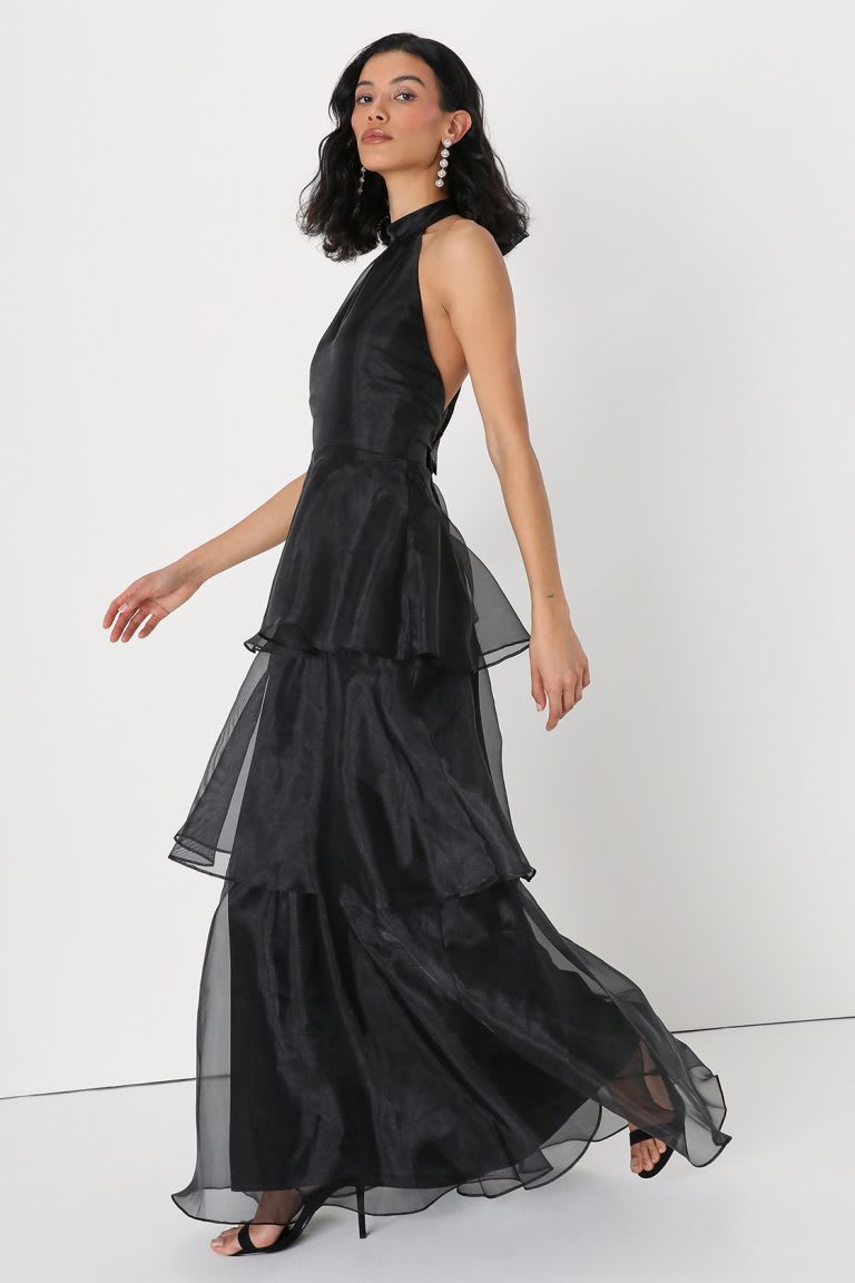 What To Wear To A Military Ball: A 2024 Guide - Lulus.com Fashion Blog