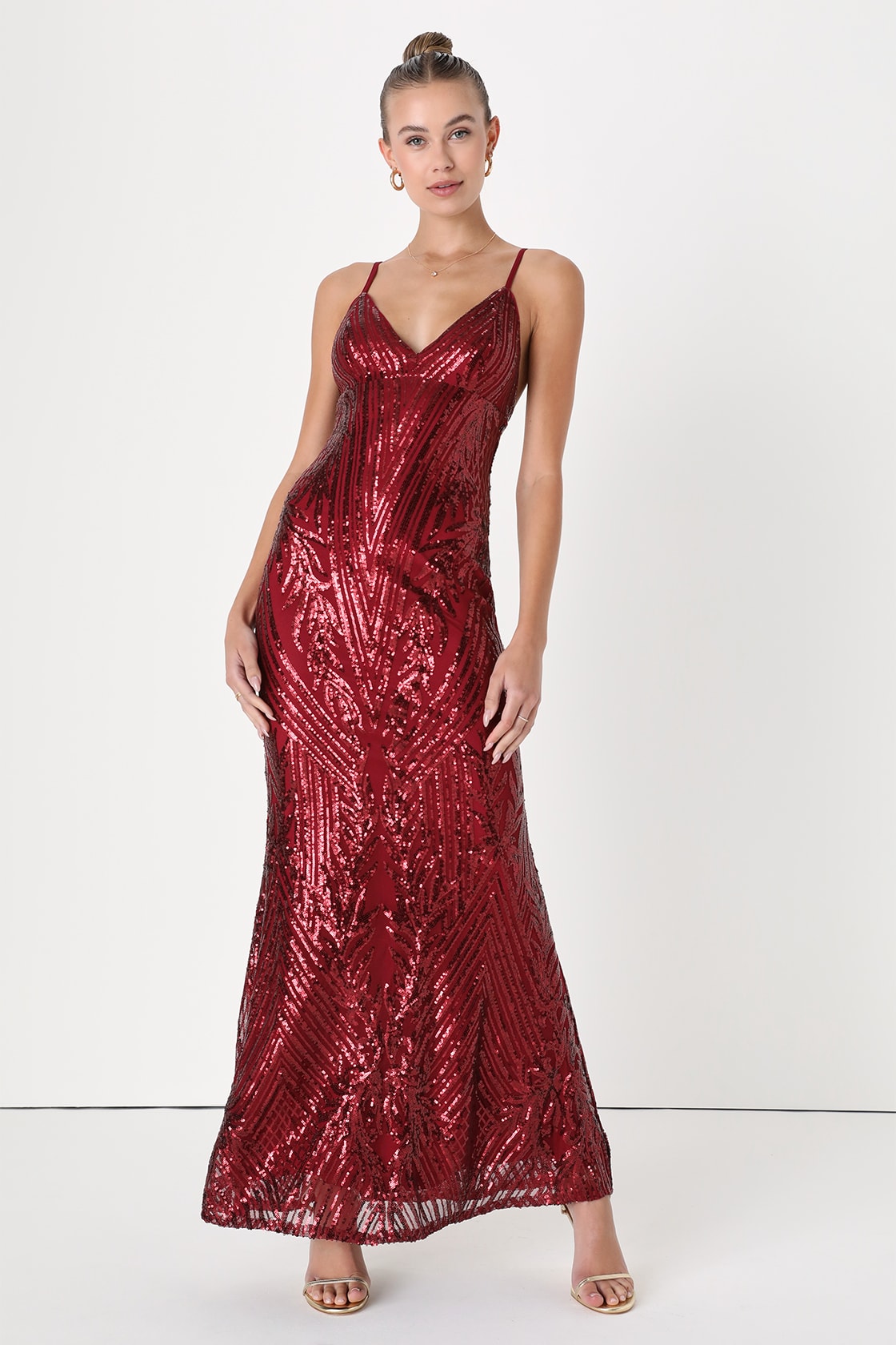 What To Wear To A Military Ball: A 2024 Guide - Lulus.com Fashion Blog