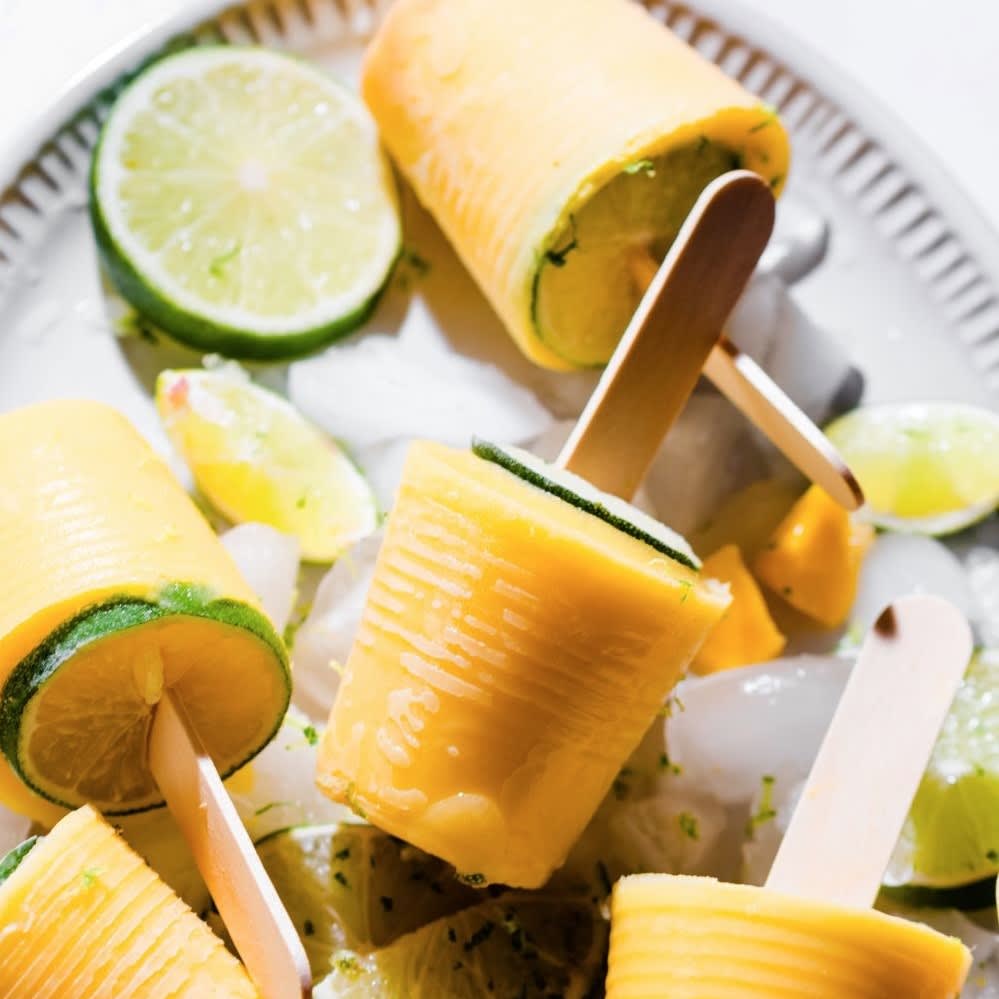 Boozy Pops For Summer: How To Make Margarita Popsicles - Lulus.com ...