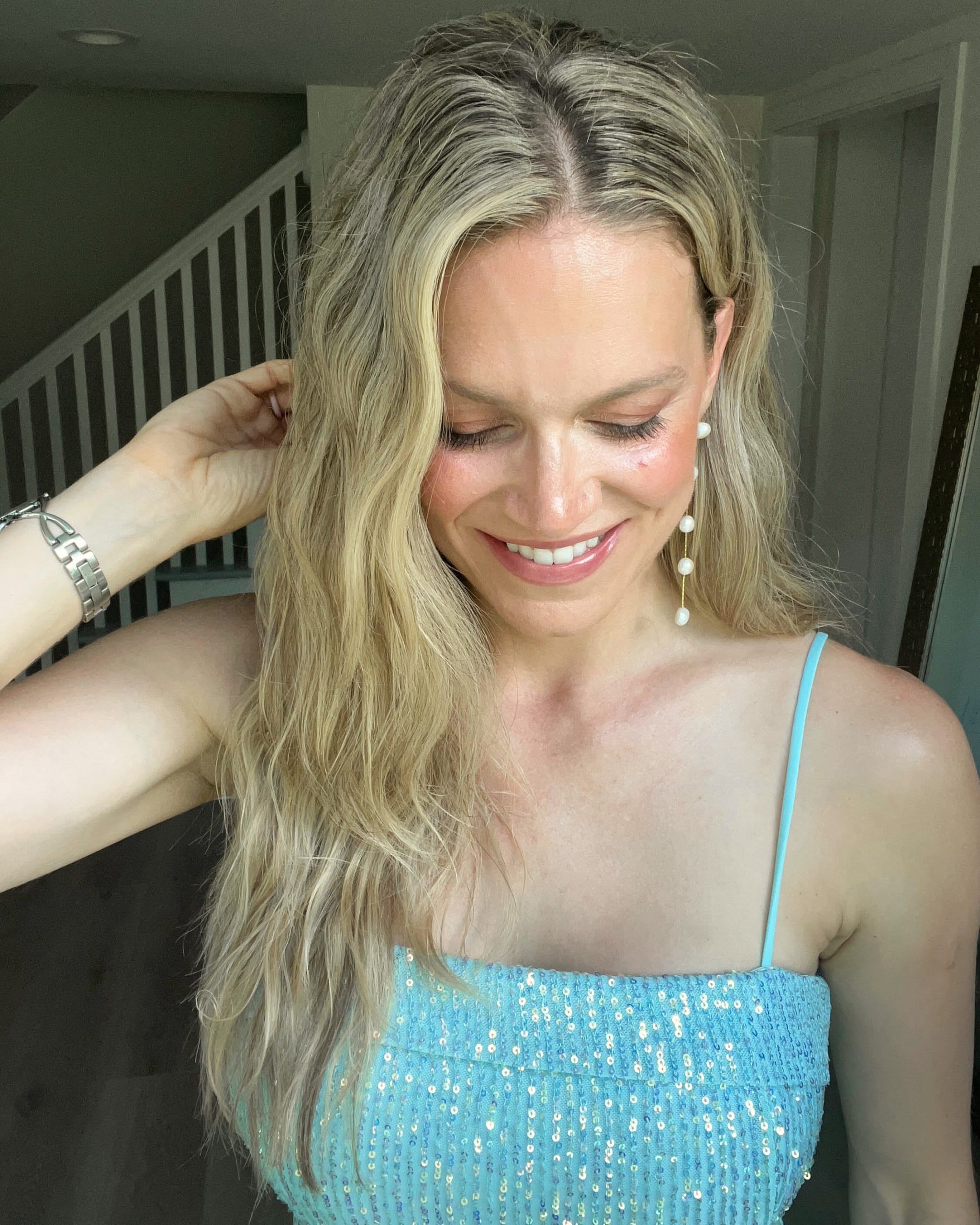 Mermaidcore Hair: How To Do Mermaid Waves - Lulus.com Fashion Blog