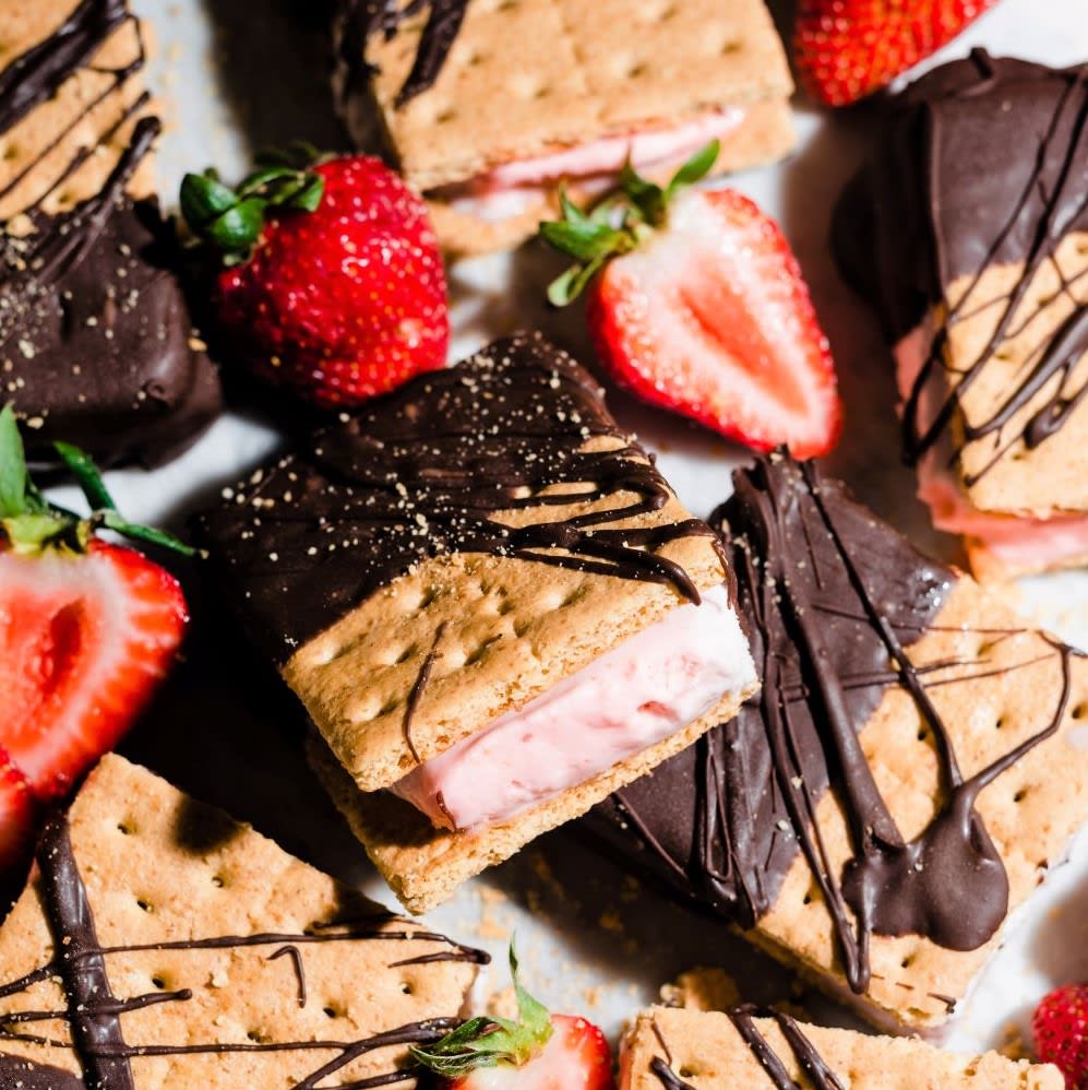 Chocolate Covered Graham Cracker Ice Cream Sandwich Recipe - Lulus.com ...