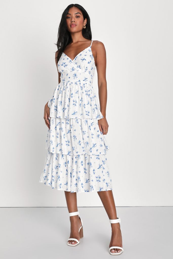 Wearing White To A Wedding: How To Nail An All-White Dress Code - Lulus ...