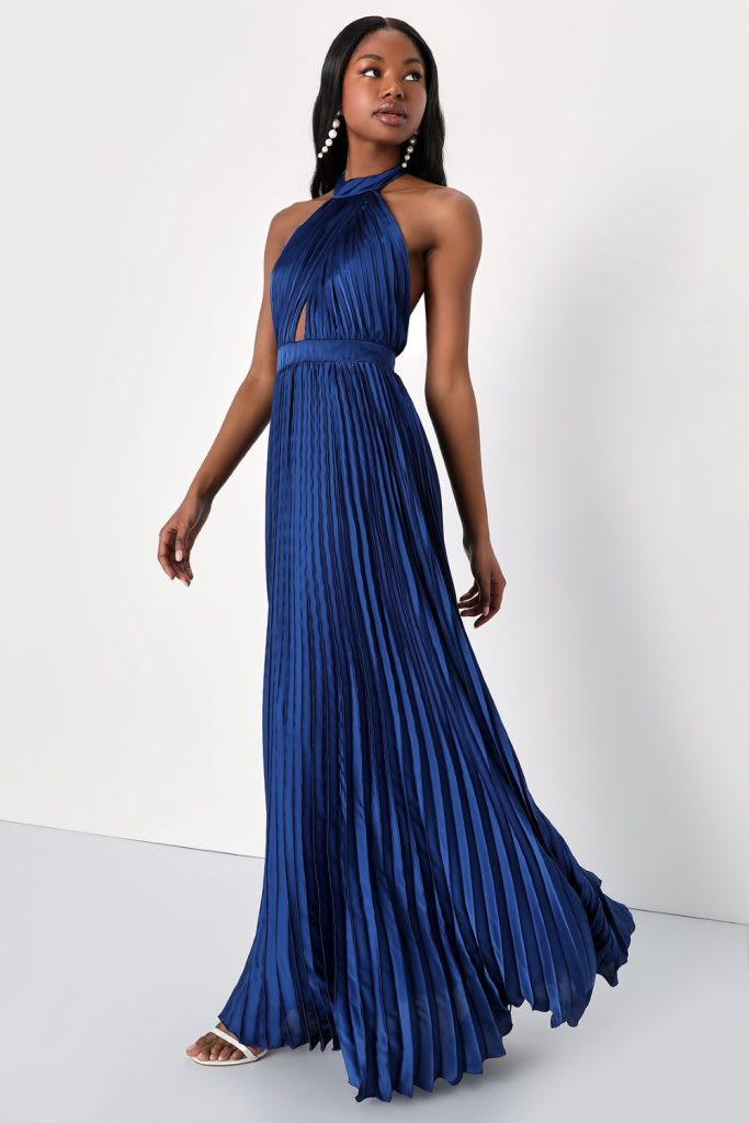 The Ultimate Prom Outfit Checklist - Lulus.com Fashion Blog