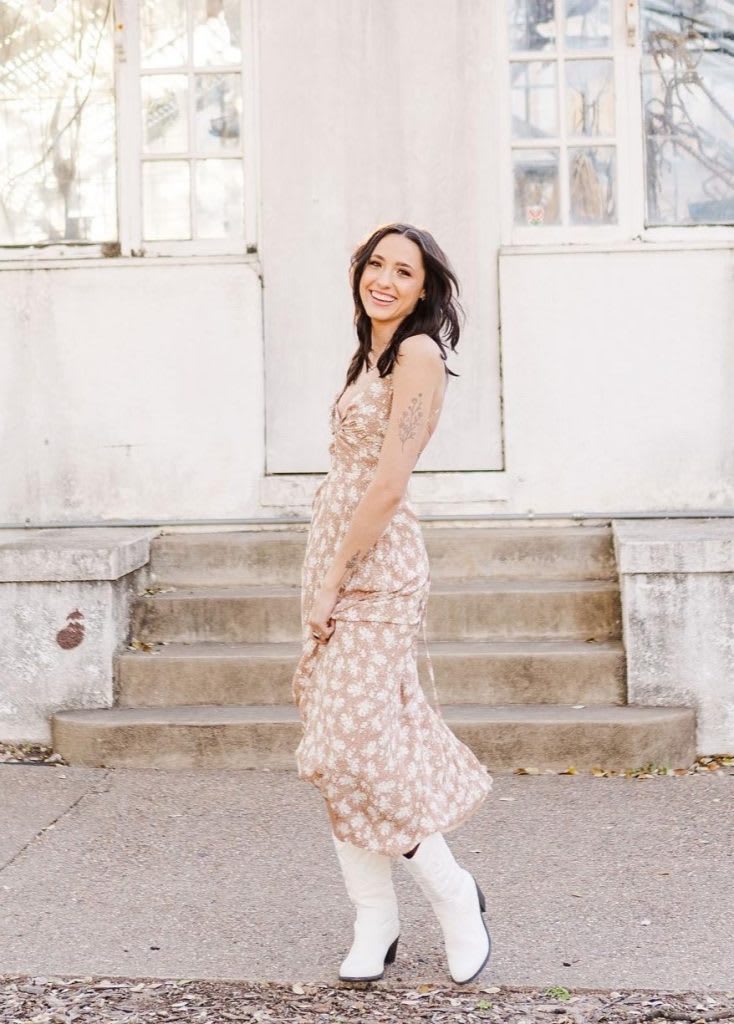 What To Wear With Cowgirl Boots: Outfit Ideas to Channel Your Inner ...