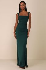 What To Wear To A Military Ball: A 2025 Guide - Lulus.com Fashion Blog