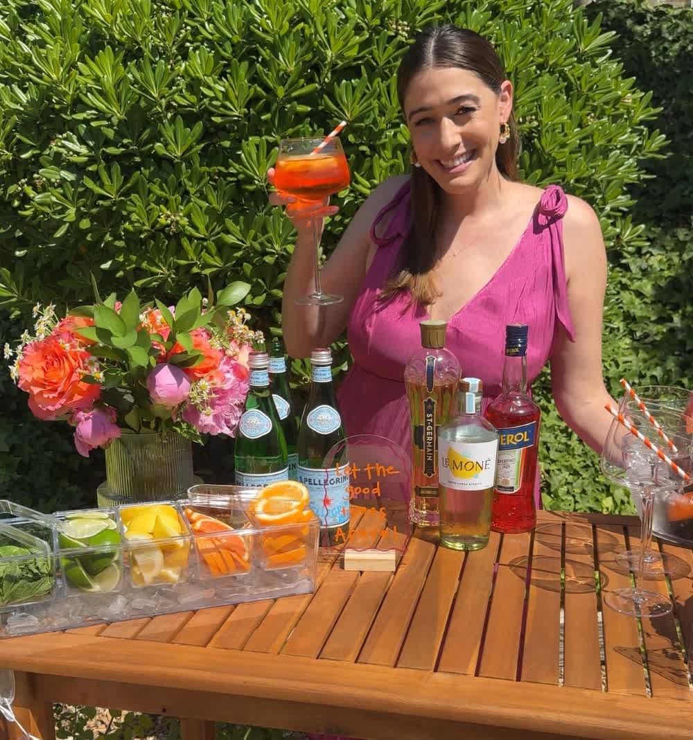 How To DIY Your Own Spritz Bar Party Station - Lulus.com Fashion Blog