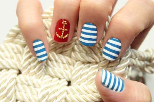 Manicure Monday: Nautical Nails with Syl and Sam | Lulus Blog