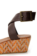 Volcom Fabulous Brown Banded Woven Flatform Sandals - $46.00