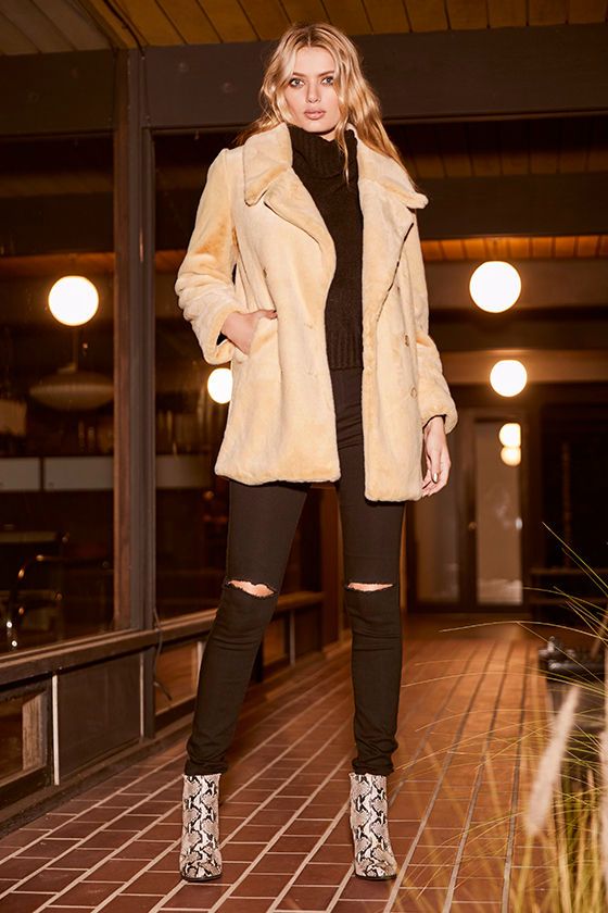 Chic Beige Coat - Faux Fur Coat - Overcoat - $138.00