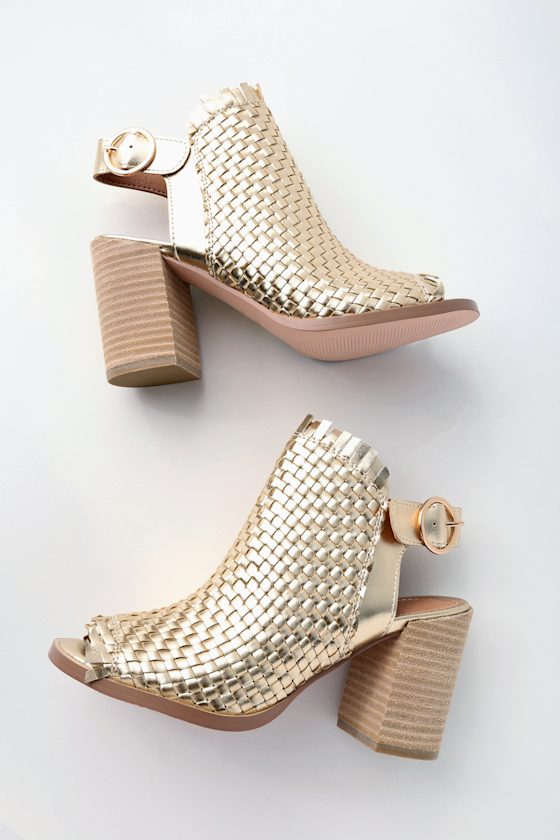 Very Volatile Accendo - Gold Woven Mules - Gold Heels