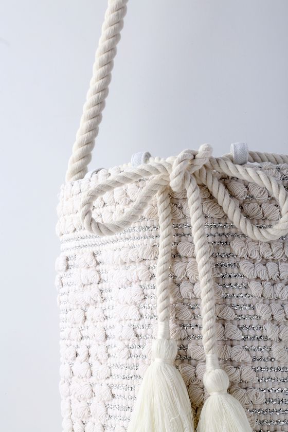 Cute Ivory Woven Bag - Bucket Bag - Beach Bag - Boho Bucket Bag