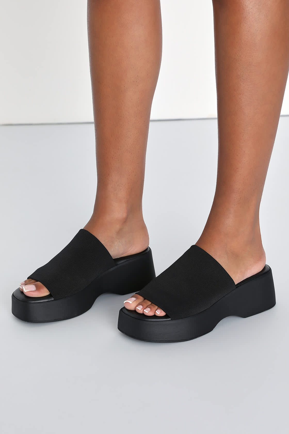 Steve Madden Slinky - Black Platform Slides - '90s Slide Sandals - Lulus