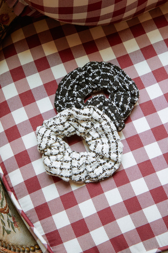 Black & White Scrunchies - 2-Pc Scrunchie Set - Tweed Scrunchies - Lulus