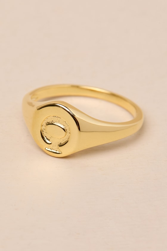 Luv AJ Oval Signet Ring - 14kt Gold Initial Ring - Q Initial Ring - Lulus