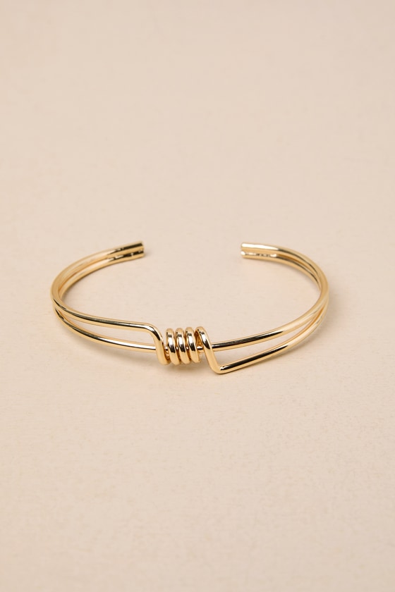 Gold Twisted Bangle - Bangle Bracelet - Twisted Bracelet - Bangle - Lulus