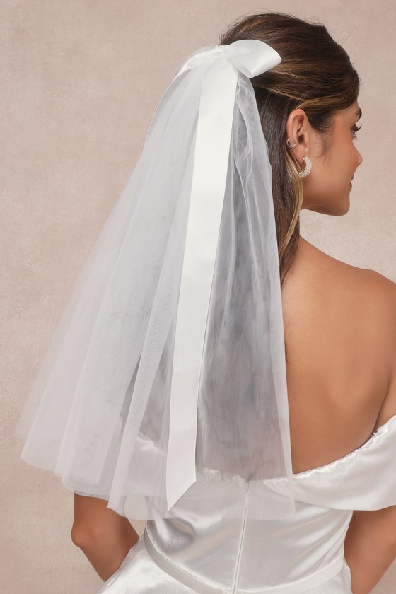 Ivory Veil - Satin Bridal Bow - Veil Bow Hair Clip - Short Veil - Lulus