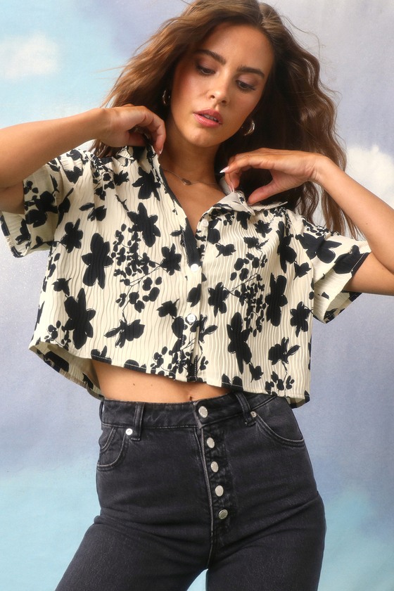 Cream Plisse Top - Cropped Button-Up Top - Floral Collared Top - Lulus