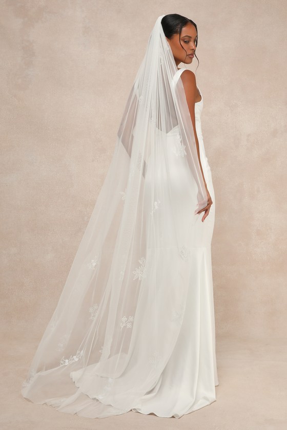White Beaded Veil - Floral Veil - Floor-Length Mesh Veil - Veil - Lulus