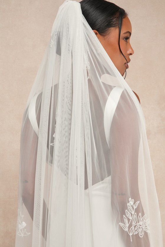 White Beaded Veil - Floral Veil - Floor-Length Mesh Veil - Veil - Lulus