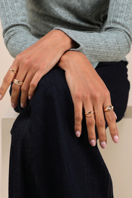 Gold Five-Piece Ring Set - Signet Ring Set - Cigar Band Ring - Lulus