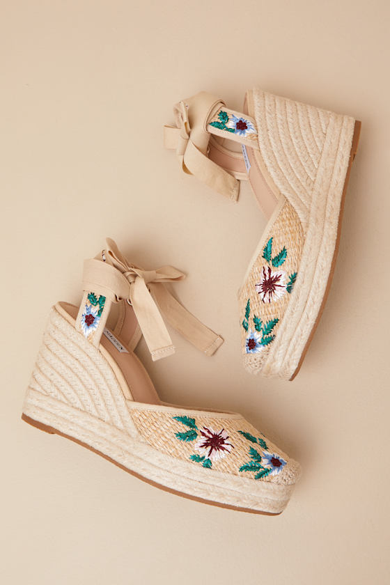 Steve Madden Vero Floral Raffia Lace-up Espadrille Wedges In Beige ...