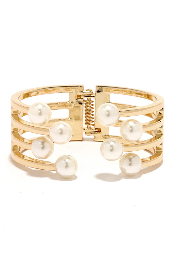 Pretty Gold Cuff - Pearl Cuff - Pearl Bracelet - $14.00 - Lulus