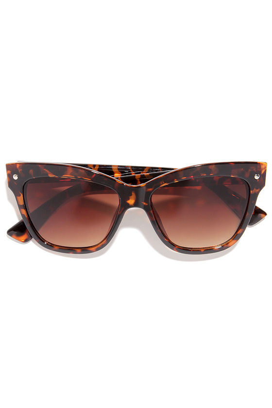 Cute Tortoise Sunglasses Classic Sunglasses 1200 Lulus