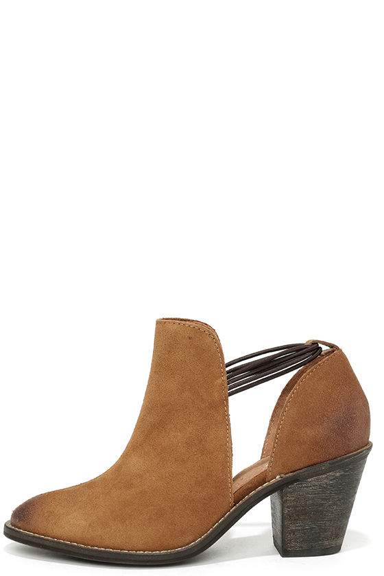 Cute Cutout Booties - Leather Booties - Ankle Boots - $117.00 - Lulus