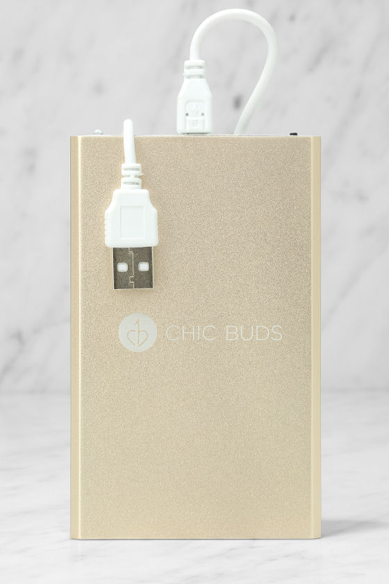 Chic Buds Premium Power - External Battery - Gold Phone Charger - Lulus